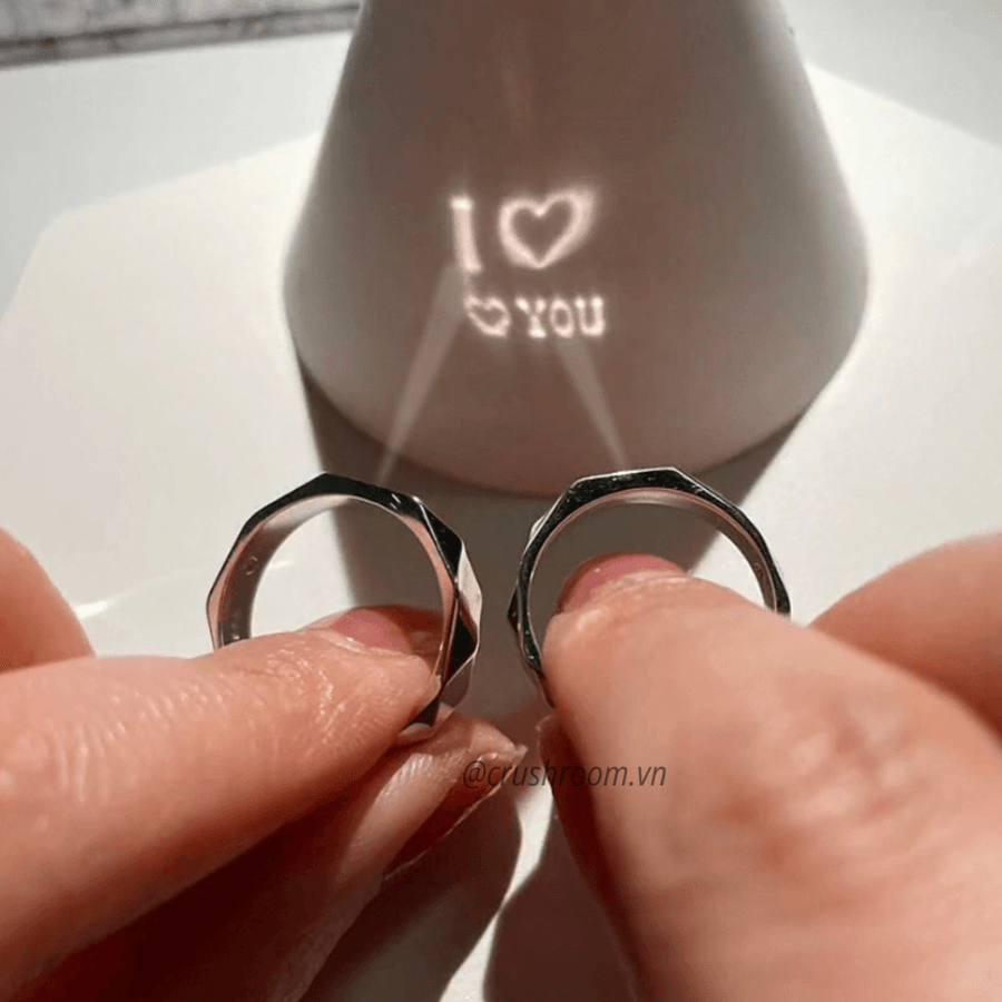 Luminous Rings – Crush Room VN